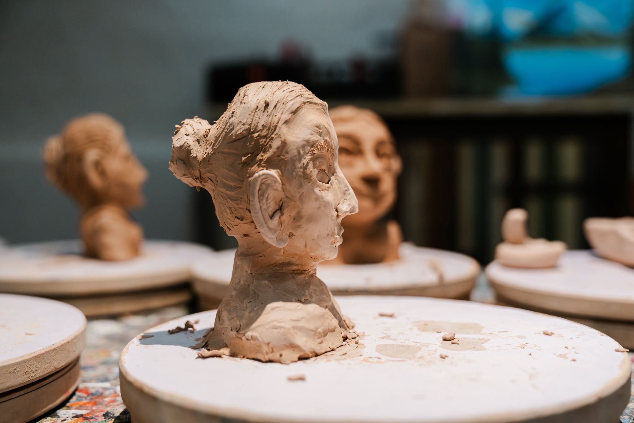 Hoofden boetseren • Groepsworkshop • GrachtenAtelier